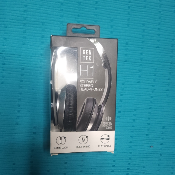 gentek | Headphones | Gentek H Foldable Stereo Headphones Black | Poshmark